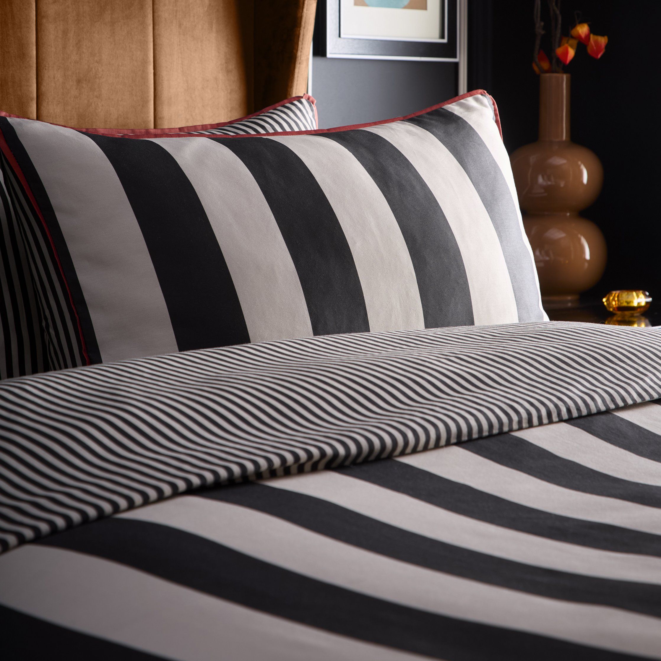 LLB Festivo Comforter Set | Linen Chest
